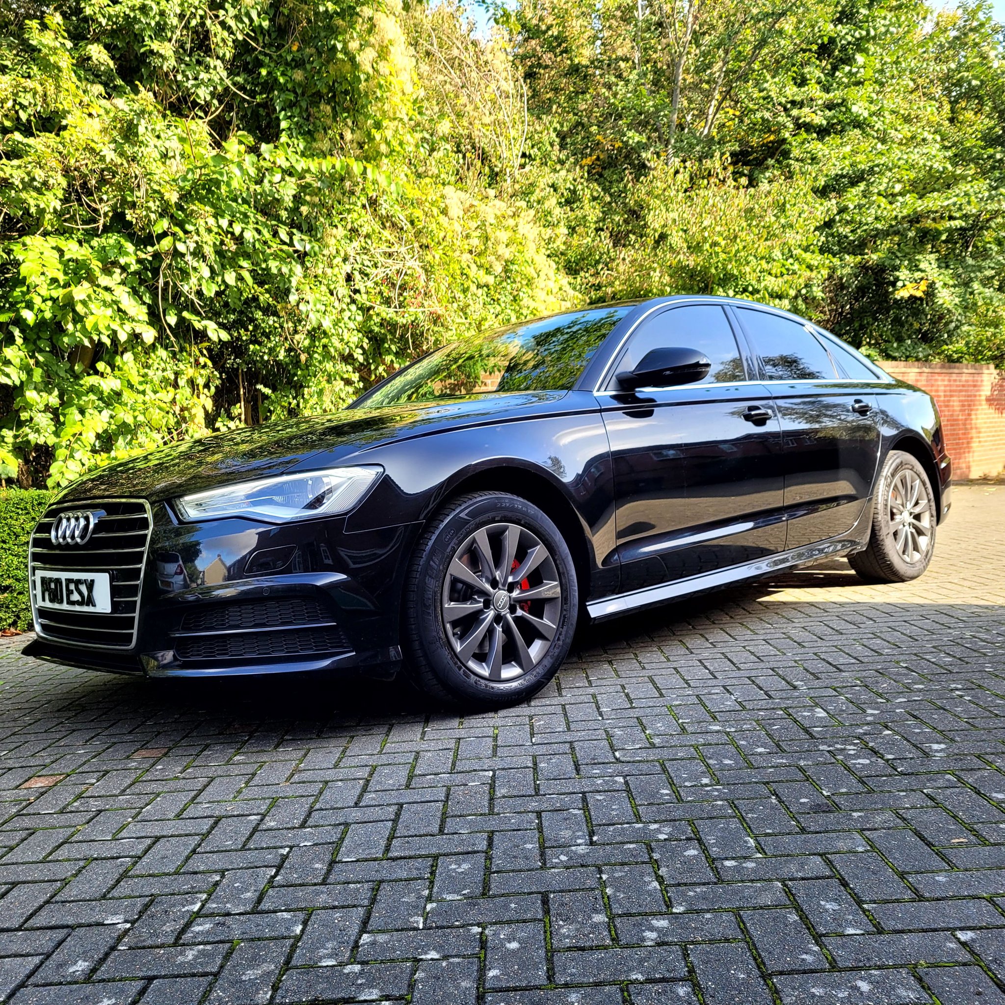 Phoenix Cars Of Essex – Transfer Specialists